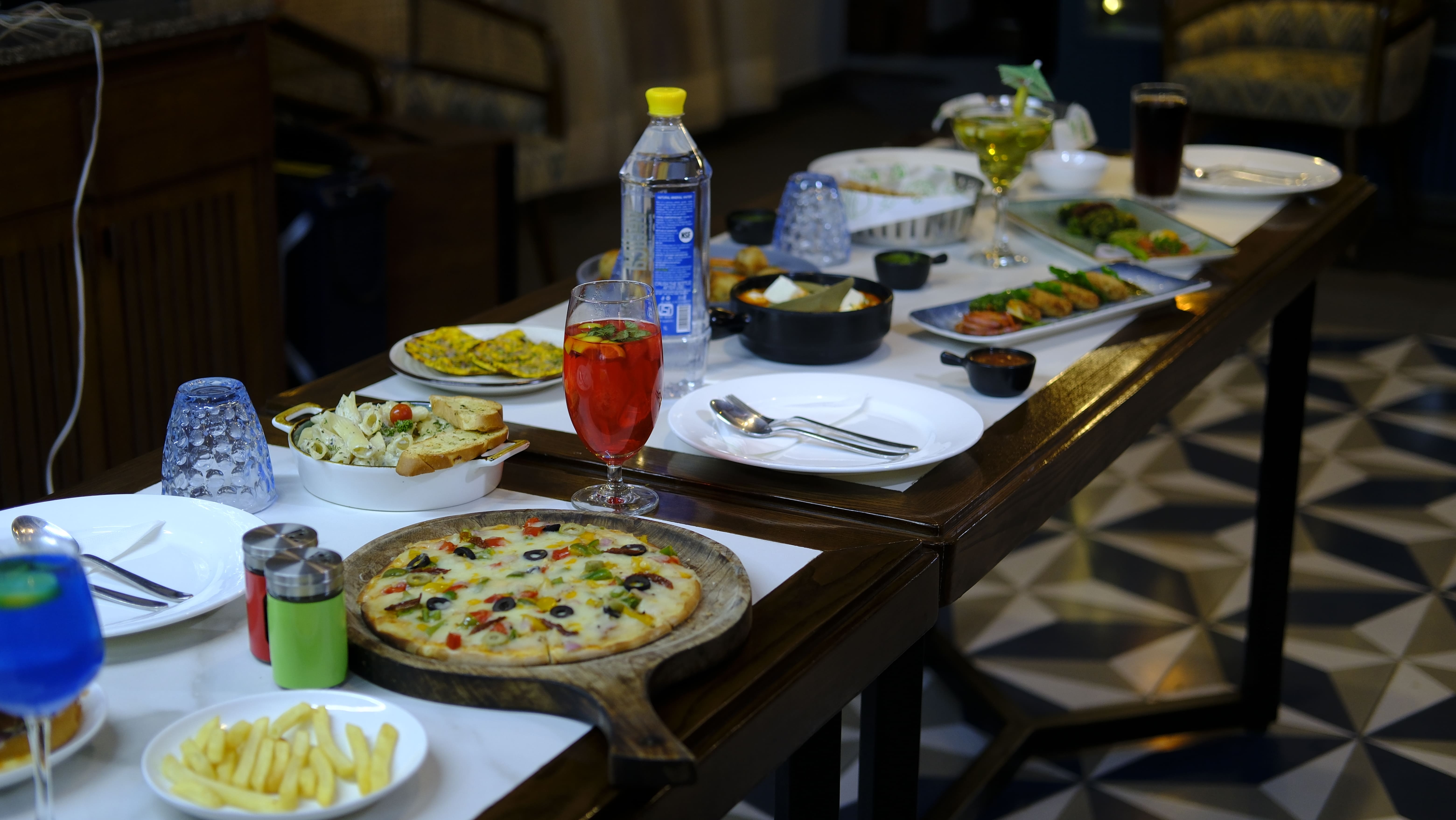 Cafe Pamaa Near Advant